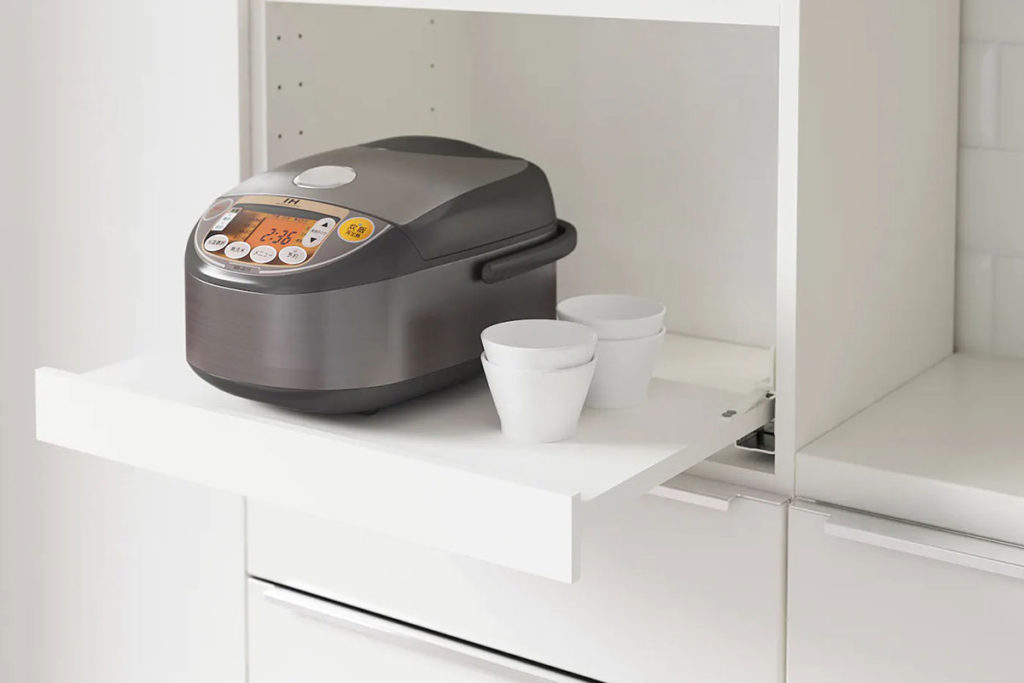 Product Spotlight: IKEA’s UTRUSTA Pull-Out Work Surface